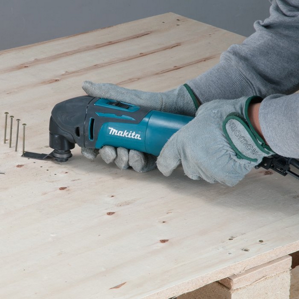 ᐉ Реноватор Makita TM3000CX3 купить по цене по запросу грн. в Киеве и ...