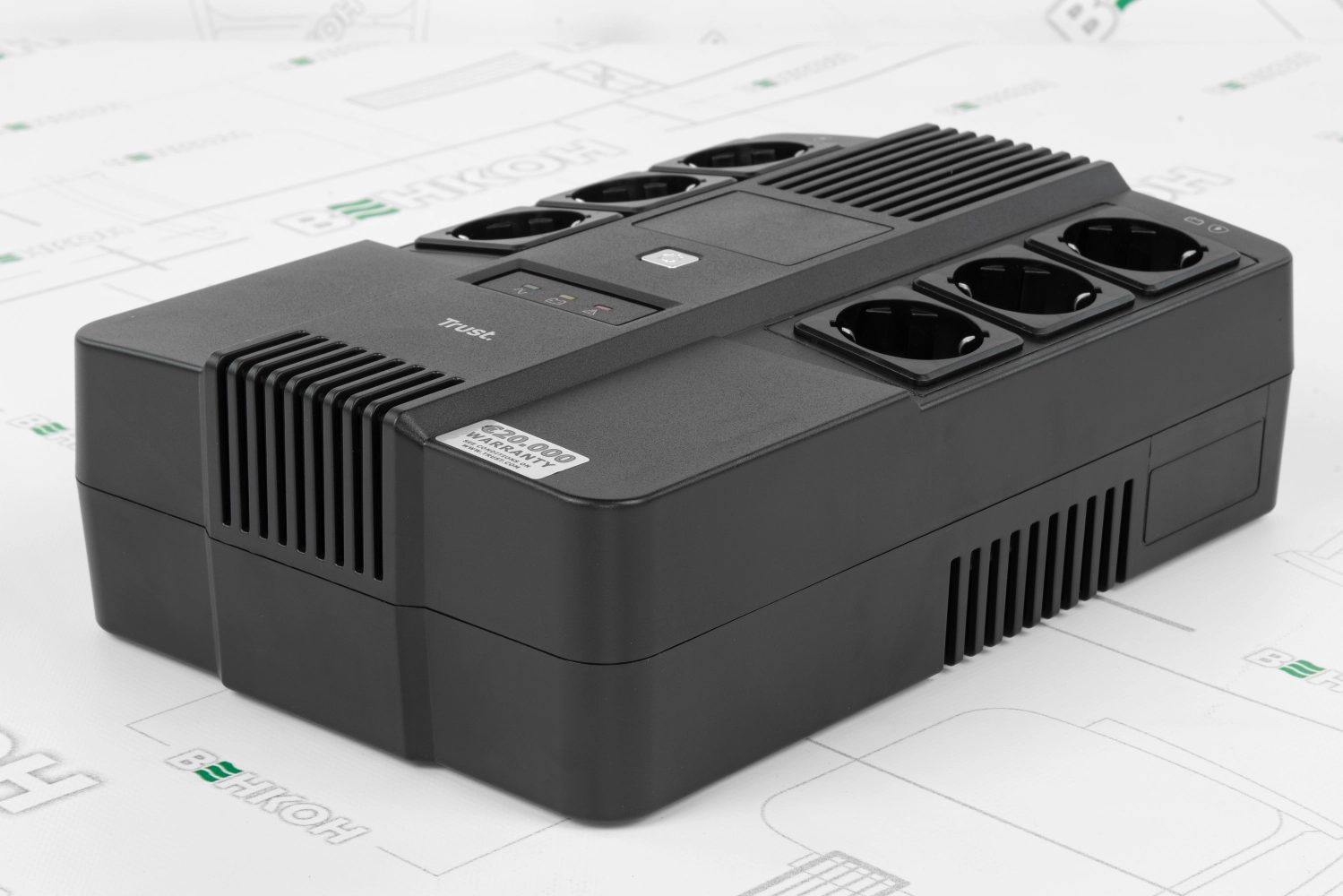 ᐉ Источник бесперебойного питания Trust Maxxon 800VA UPS купить по цене ...