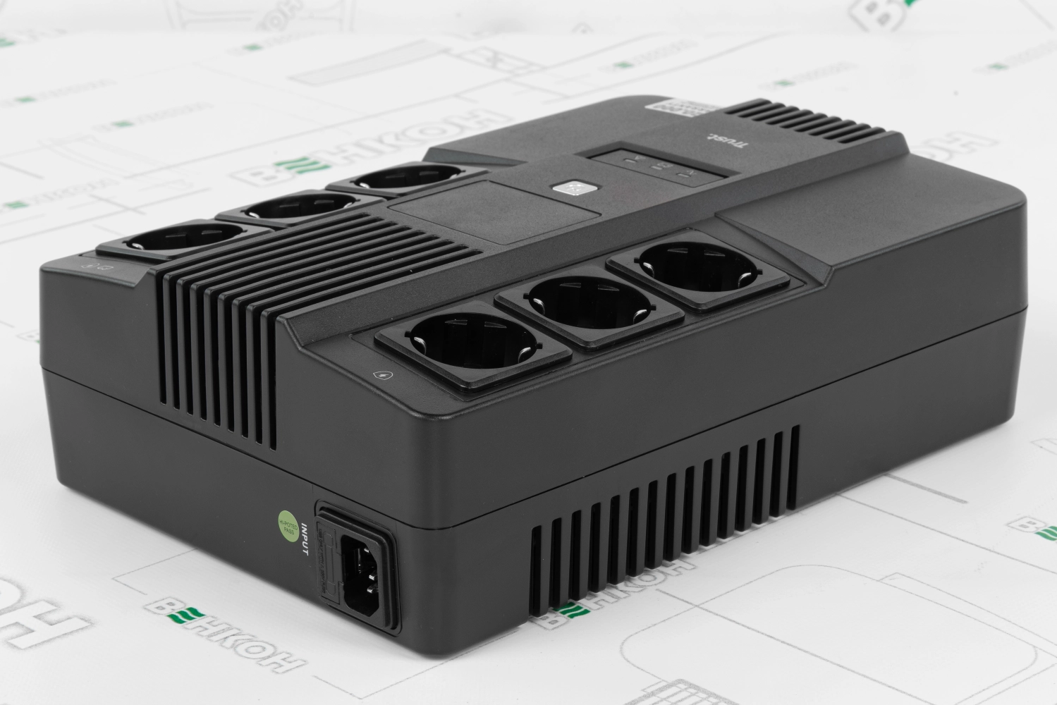 ᐉ Источник бесперебойного питания Trust Maxxon 800VA UPS купить по цене ...