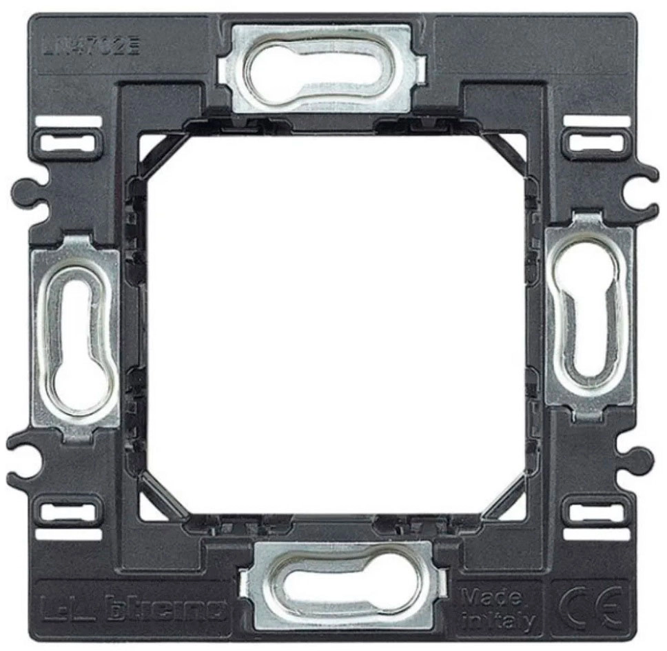 ᐉ Суппорт Bticino Living Light LN4702E купить по цене 166 грн. в Киеве ...